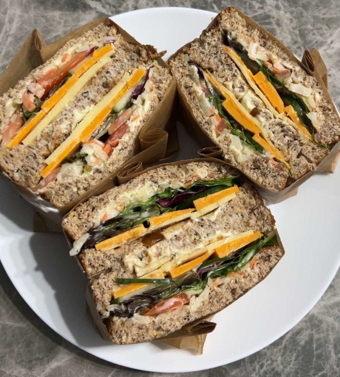 Red Leicester & Cheddar Cheese Sandwich – Tiers